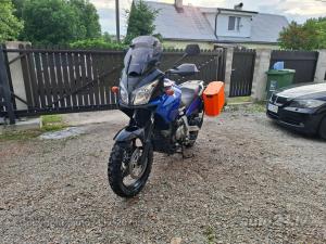 Синий Сузуки V-Strom 650 2004 в Таллин, объемом двигателя 0.65 л и пробегом 57 тыс. км за 3000 €, фото 3 на AUTOMOTO.COM.LV