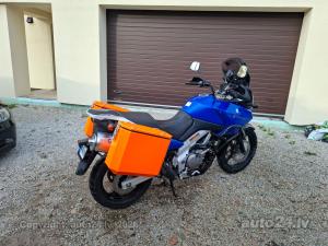 Синий Сузуки V-Strom 650 2004 в Таллин, объемом двигателя 0.65 л и пробегом 57 тыс. км за 3000 €, фото 5 на AUTOMOTO.COM.LV