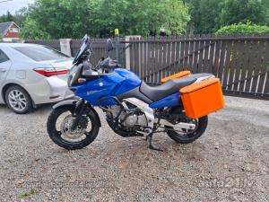 Синий Сузуки V-Strom 650 2004 в Таллин, объемом двигателя 0.65 л и пробегом 57 тыс. км за 3000 €, фото 7 на AUTOMOTO.COM.LV