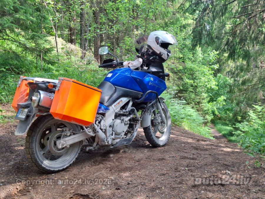 Синий Сузуки V-Strom 650 2004 в Таллин, объемом двигателя 0.65 л и пробегом 57 тыс. км за 3000 €, фото 11 на AUTOMOTO.COM.LV