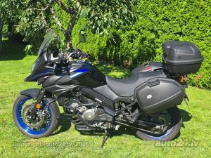 Blue Suzuki V-Strom 650 2023 in Tallinn, with an engine capacity of 0.65 L and mileage of 4 thousand km for 7900 €, photo  on AUTOMOTO.COM.LV