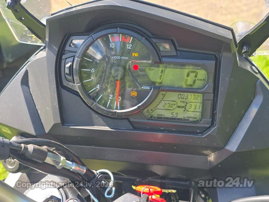Blue Suzuki V-Strom 650 2023 in Tallinn, with an engine capacity of 0.65 L and mileage of 4 thousand km for 7900 €, photo 3 on AUTOMOTO.COM.LV