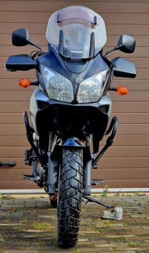 Сузуки V-Strom 650 2004 в Таллин, объемом двигателя 0.65 л и пробегом 78 тыс. км за 2850 €, фото 9 на AUTOMOTO.COM.LV