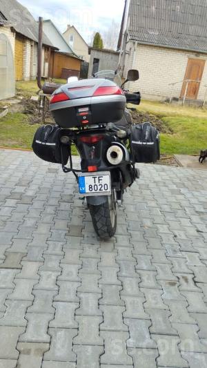 Сузуки V-Strom 650 2009 в Лудза, объемом двигателя 0.65 л и пробегом 0 тыс. км за 3300 €, фото 6 на AUTOMOTO.COM.LV