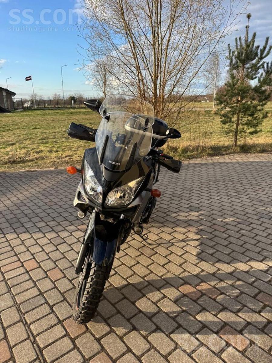 Suzuki V-Strom 2006 Rīga, ar dzinēja tilpumu 1.00 L un nobraukumu 0 tūkst. km par 4200 €, foto 3 vietnē AUTOMOTO.COM.LV