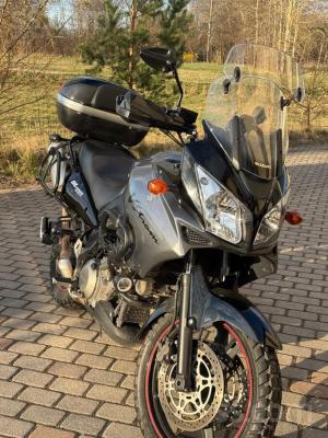 Suzuki V-Strom 2006 Rīga, ar dzinēja tilpumu 1.00 L un nobraukumu 0 tūkst. km par 3600 €, foto  vietnē AUTOMOTO.COM.LV