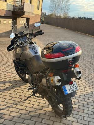 Suzuki V-Strom 2006 Rīga, ar dzinēja tilpumu 1.00 L un nobraukumu 0 tūkst. km par 3600 €, foto 4 vietnē AUTOMOTO.COM.LV