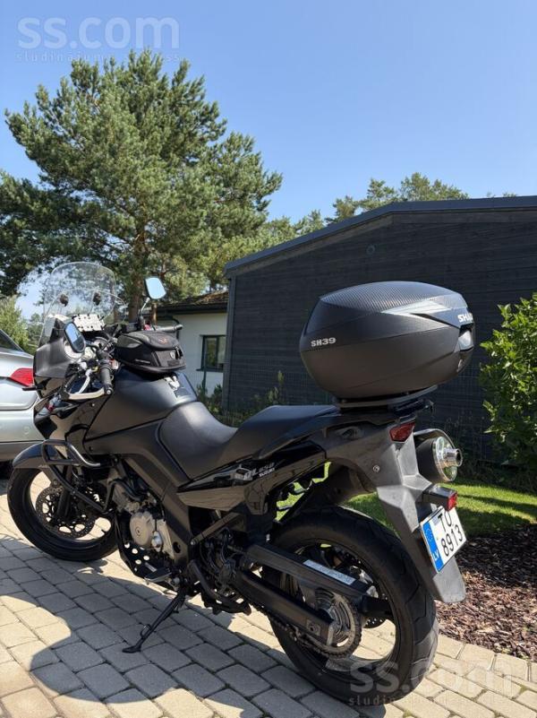 Suzuki V-Strom 2009 in Riga, with an engine capacity of 0.65 L and mileage of 0 thousand km for 3550 €, photo 2 on AUTOMOTO.COM.LV