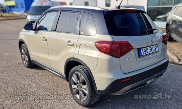 Smilšu krāsa Suzuki Vitara 2019 Pērnava, ar dzinēja tilpumu 1.40 L un nobraukumu 140 tūkst. km par 14990 €, foto 4 vietnē AUTOMOTO.COM.LV