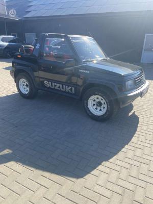 Black Suzuki Vitara 1991 in Taurage, with an engine capacity of 1.60 L and mileage of 134 thousand km for 5000 €, photo 20 on AUTOMOTO.COM.LV