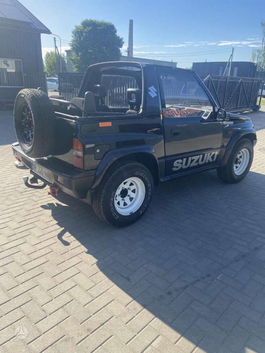 Black Suzuki Vitara 1991 in Taurage, with an engine capacity of 1.60 L and mileage of 134 thousand km for 5000 €, photo 21 on AUTOMOTO.COM.LV