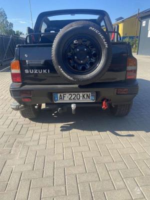 Black Suzuki Vitara 1991 in Taurage, with an engine capacity of 1.60 L and mileage of 134 thousand km for 5000 €, photo 22 on AUTOMOTO.COM.LV