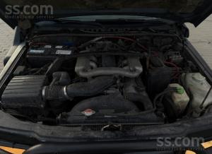 Melns Suzuki Vitara 1996 Rīga, ar dzinēja tilpumu 2.00 L un nobraukumu 295 tūkst. km par 2200 €, foto 11 vietnē AUTOMOTO.COM.LV