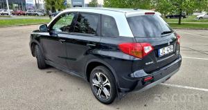 Black Suzuki Vitara 2015 in Riga, with an engine capacity of 1.60 L and mileage of 206 thousand km for 8300 €, photo 4 on AUTOMOTO.COM.LV