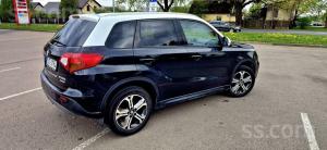 Black Suzuki Vitara 2015 in Riga, with an engine capacity of 1.60 L and mileage of 206 thousand km for 8300 €, photo 5 on AUTOMOTO.COM.LV
