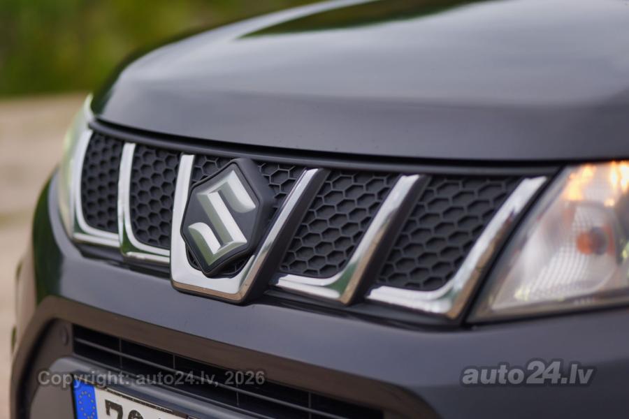 Melns Suzuki Vitara 2016 Tartu, ar dzinēja tilpumu 1.40 L un nobraukumu 235 tūkst. km par 12500 €, foto 10 vietnē AUTOMOTO.COM.LV