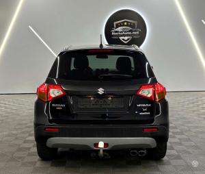 Black Suzuki Vitara 2017 in Marijampole, with an engine capacity of 1.60 L and mileage of 171 thousand km for 10250 €, photo 4 on AUTOMOTO.COM.LV