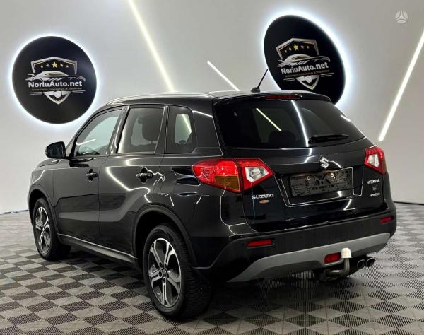 Melns Suzuki Vitara 2017 Marijampole, ar dzinēja tilpumu 1.60 L un nobraukumu 171 tūkst. km par 10250 €, foto 4 vietnē AUTOMOTO.COM.LV