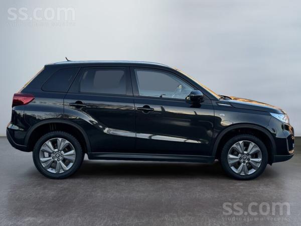 Melns Suzuki Vitara 2020 Rīga, ar dzinēja tilpumu 1.40 L un nobraukumu 65 tūkst. km par 15850 €, foto 6 vietnē AUTOMOTO.COM.LV
