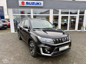Melns Suzuki Vitara 2020 Kauņa, ar dzinēja tilpumu 1.40 L un nobraukumu 38 tūkst. km par 21679 €, foto  vietnē AUTOMOTO.COM.LV