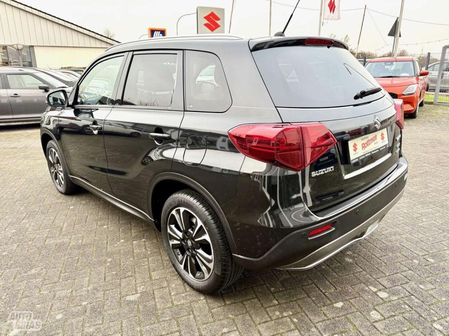 Melns Suzuki Vitara 2020 Kauņa, ar dzinēja tilpumu 1.40 L un nobraukumu 38 tūkst. km par 21679 €, foto 5 vietnē AUTOMOTO.COM.LV