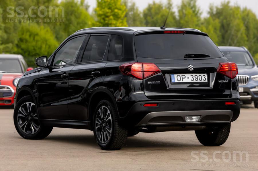 Melns Suzuki Vitara 2020 Jelgava, ar dzinēja tilpumu 1.40 L un nobraukumu 0 tūkst. km par 13900 €, foto 7 vietnē AUTOMOTO.COM.LV