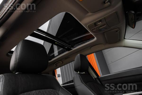 Black Suzuki Vitara 2020 in Jelgava, with an engine capacity of 1.40 L and mileage of 0 thousand km for 13900 €, photo 9 on AUTOMOTO.COM.LV