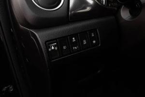 Black Suzuki Vitara 2020 in Jelgava, with an engine capacity of 1.40 L and mileage of 174 thousand km for 13900 €, photo 17 on AUTOMOTO.COM.LV
