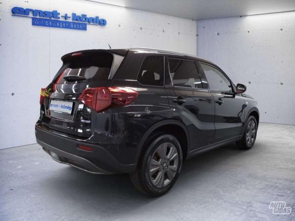 Black Suzuki Vitara 2025 in Kaunas, with an engine capacity of 1.40 L and mileage of 16 thousand km for 22884 €, photo 3 on AUTOMOTO.COM.LV