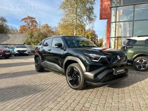 Melns Suzuki Vitara 2026 Rīga, ar dzinēja tilpumu 0.00 L un nobraukumu 10 tūkst. km par 39590 €, foto  vietnē AUTOMOTO.COM.LV