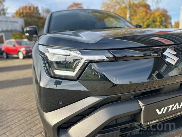 Melns Suzuki Vitara 2026 Rīga, ar dzinēja tilpumu 0.00 L un nobraukumu 10 tūkst. km par 39590 €, foto 8 vietnē AUTOMOTO.COM.LV