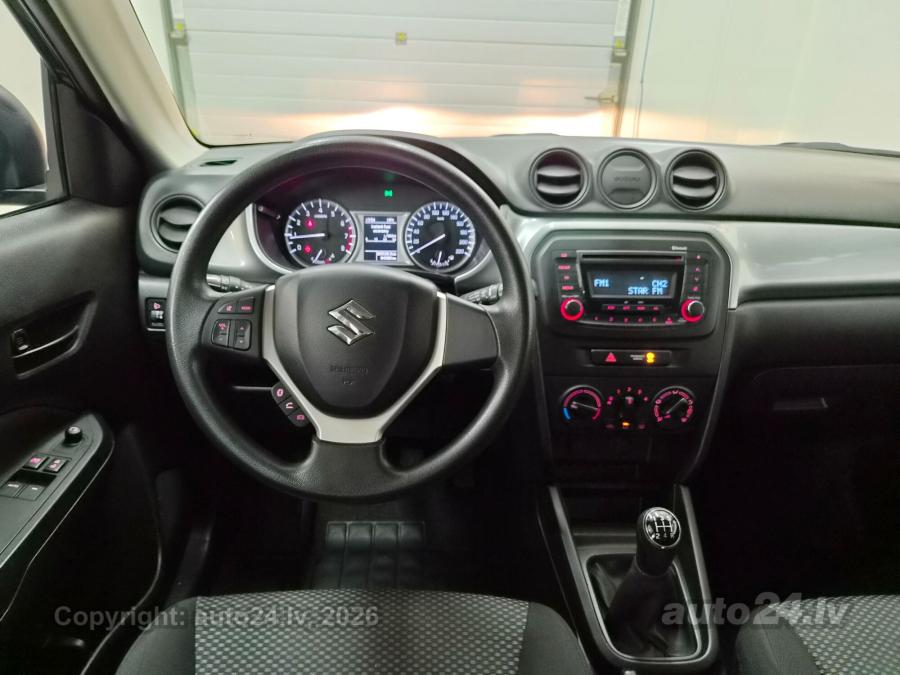 Melns Suzuki Vitara 2017 Hāpsalu, ar dzinēja tilpumu 1.60 L un nobraukumu 85 tūkst. km par 11300 €, foto 13 vietnē AUTOMOTO.COM.LV