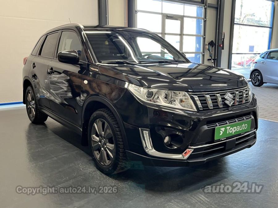 Black Suzuki Vitara 2019 in Tallinn, with an engine capacity of 1.40 L and mileage of 160 thousand km for 13400 €, photo 2 on AUTOMOTO.COM.LV
