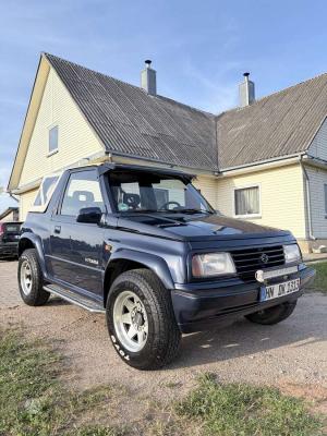 Zils Suzuki Vitara 1995 Viļņa, ar dzinēja tilpumu 1.60 L un nobraukumu 292 tūkst. km par 4999 €, foto 3 vietnē AUTOMOTO.COM.LV