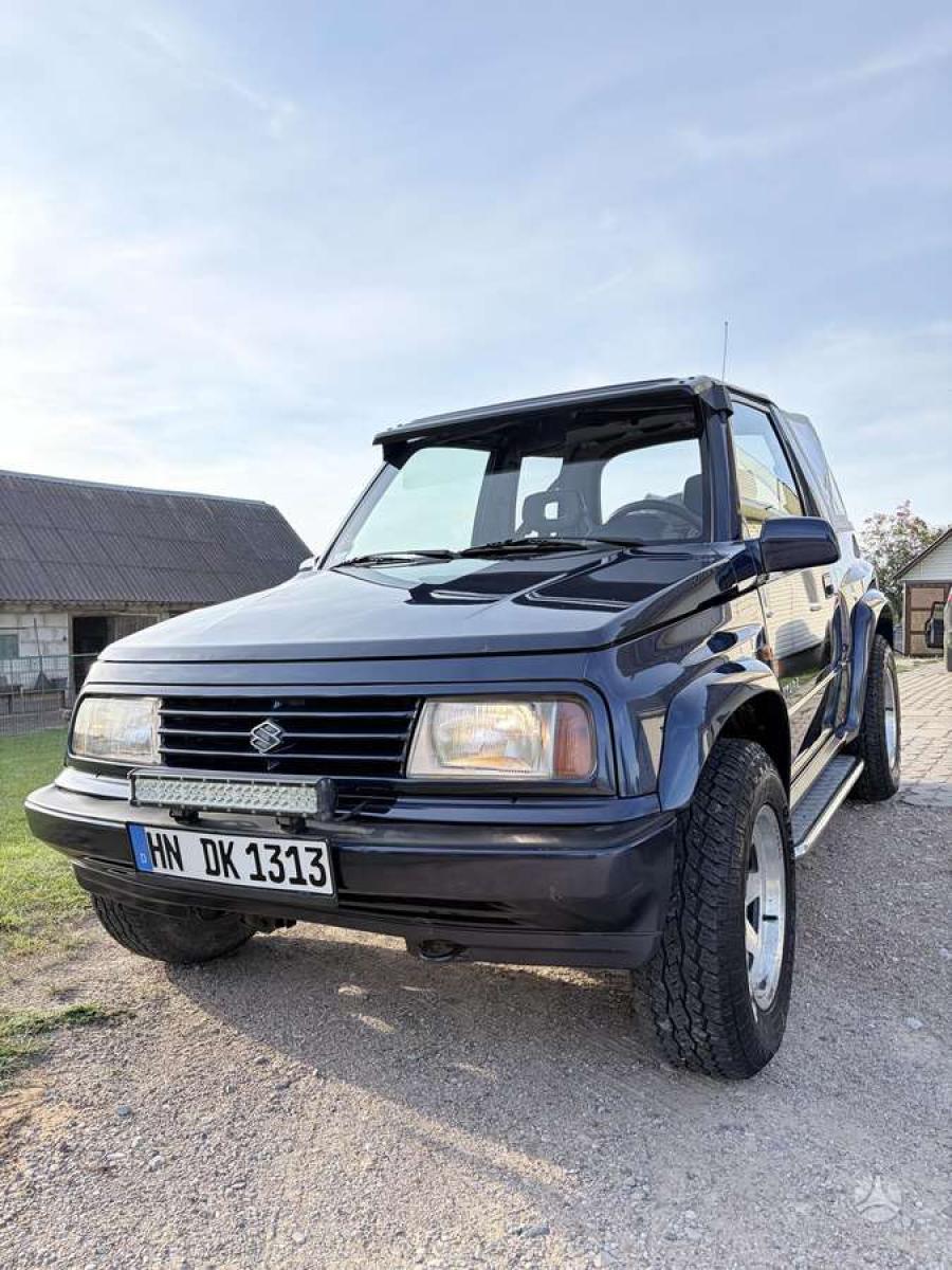 Zils Suzuki Vitara 1995 Viļņa, ar dzinēja tilpumu 1.60 L un nobraukumu 292 tūkst. km par 4999 €, foto 10 vietnē AUTOMOTO.COM.LV