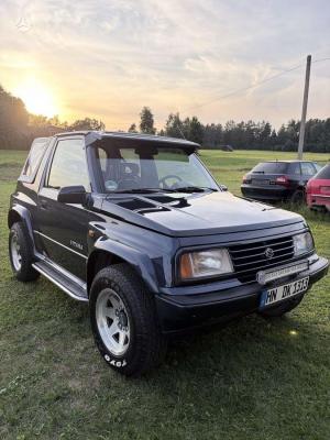 Zils Suzuki Vitara 1995 Viļņa, ar dzinēja tilpumu 1.60 L un nobraukumu 292 tūkst. km par 4999 €, foto 12 vietnē AUTOMOTO.COM.LV
