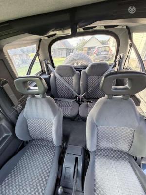 Zils Suzuki Vitara 1995 Viļņa, ar dzinēja tilpumu 1.60 L un nobraukumu 292 tūkst. km par 4999 €, foto 25 vietnē AUTOMOTO.COM.LV