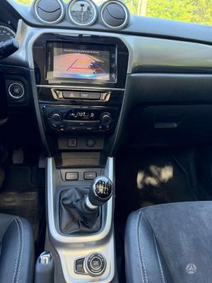 Zils Suzuki Vitara 2016 Tauragė, ar dzinēja tilpumu 1.60 L un nobraukumu 317 tūkst. km par 6500 €, foto 9 vietnē AUTOMOTO.COM.LV