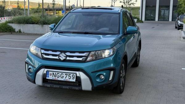 Blue Suzuki Vitara 2017 in Vilnius, with an engine capacity of 1.60 L and mileage of 274 thousand km for 8800 €, photo 3 on AUTOMOTO.COM.LV