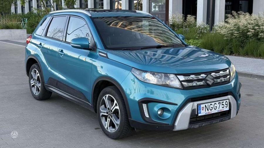 Blue Suzuki Vitara 2017 in Vilnius, with an engine capacity of 1.60 L and mileage of 274 thousand km for 8800 €, photo 5 on AUTOMOTO.COM.LV
