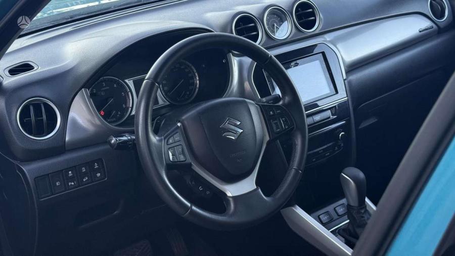 Blue Suzuki Vitara 2017 in Vilnius, with an engine capacity of 1.60 L and mileage of 274 thousand km for 8800 €, photo 11 on AUTOMOTO.COM.LV