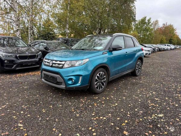 Suzuki Vitara 2017 in Siauliai on AUTOMOTO.COM.LV Blue Suzuki Vitara 2017 in Siauliai, with an engine capacity of 1.60 L and mileage of 247 thousand km for 7990 β¬, photo 3 on AUTOMOTO.COM.LV