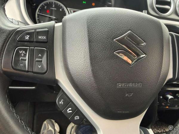 Suzuki Vitara 2017 in Siauliai on AUTOMOTO.COM.LV Blue Suzuki Vitara 2017 in Siauliai, with an engine capacity of 1.60 L and mileage of 247 thousand km for 7990 β¬, photo 11 on AUTOMOTO.COM.LV