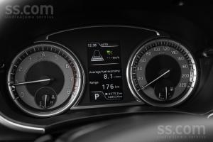 Zils Suzuki Vitara 2019 Rīga, ar dzinēja tilpumu 1.40 L un nobraukumu 149 tūkst. km par 13990 €, foto 19 vietnē AUTOMOTO.COM.LV