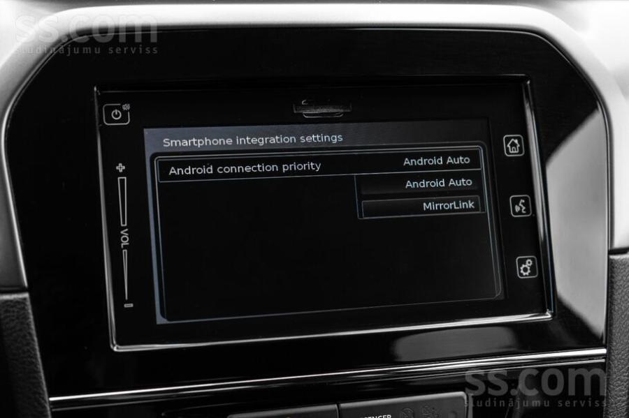Zils Suzuki Vitara 2019 Rīga, ar dzinēja tilpumu 1.40 L un nobraukumu 149 tūkst. km par 13990 €, foto 27 vietnē AUTOMOTO.COM.LV