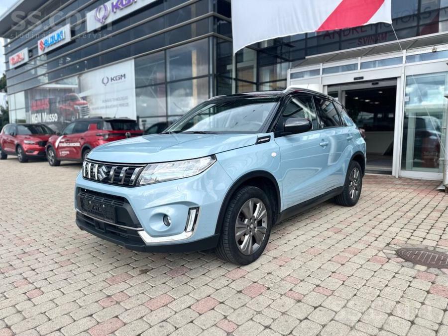 Blue Suzuki Vitara 2021 in Riga, with an engine capacity of 1.40 L and mileage of 57 thousand km for 14990 €, photo 1 on AUTOMOTO.COM.LV