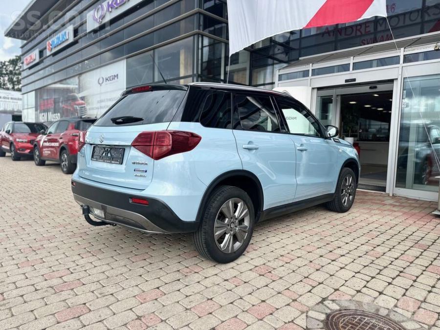 Blue Suzuki Vitara 2021 in Riga, with an engine capacity of 1.40 L and mileage of 57 thousand km for 14990 €, photo 6 on AUTOMOTO.COM.LV