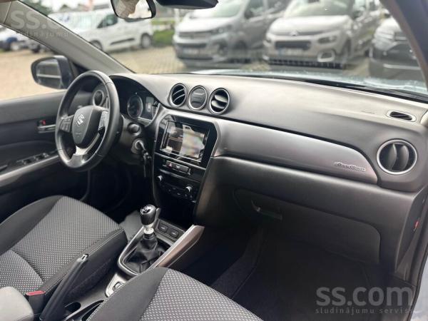 Zils Suzuki Vitara 2021 Rīga, ar dzinēja tilpumu 1.40 L un nobraukumu 57 tūkst. km par 14990 €, foto 8 vietnē AUTOMOTO.COM.LV