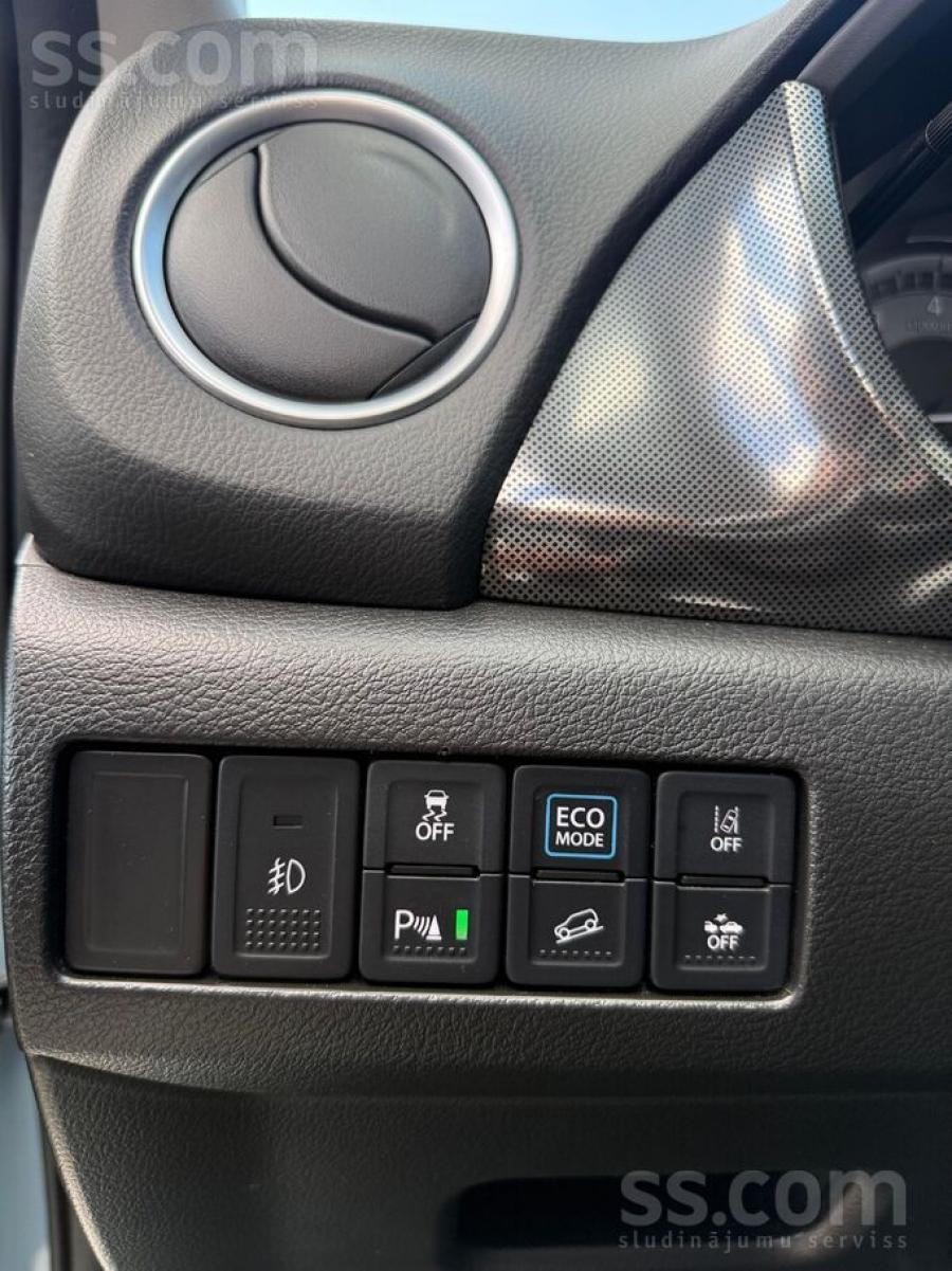 Zils Suzuki Vitara 2022 Rīga, ar dzinēja tilpumu 1.50 L un nobraukumu 151 tūkst. km par 15500 €, foto 18 vietnē AUTOMOTO.COM.LV