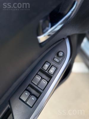 Zils Suzuki Vitara 2022 Rīga, ar dzinēja tilpumu 1.50 L un nobraukumu 151 tūkst. km par 15500 €, foto 20 vietnē AUTOMOTO.COM.LV